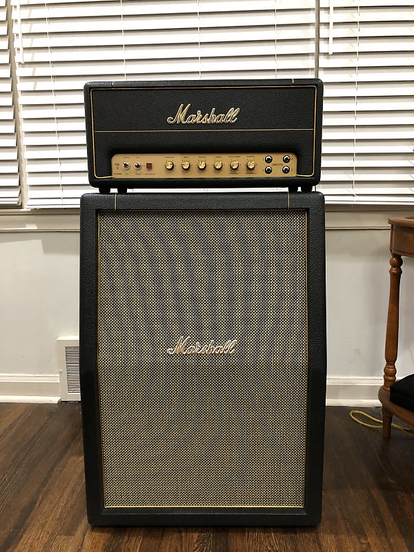 Marshall SV20H 20 W HEAD AND SV212 2X12 CABINET STACK 2022 - | Reverb