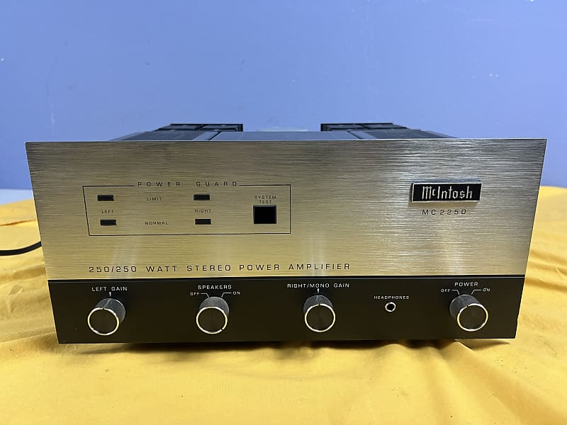 McIntosh MC2250 Stereo Power Amplifier 250 / 250 Watt 1 of | Reverb