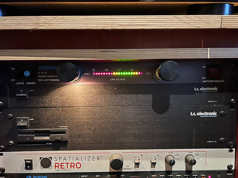 TC Electronic 6000 - Black | Reverb