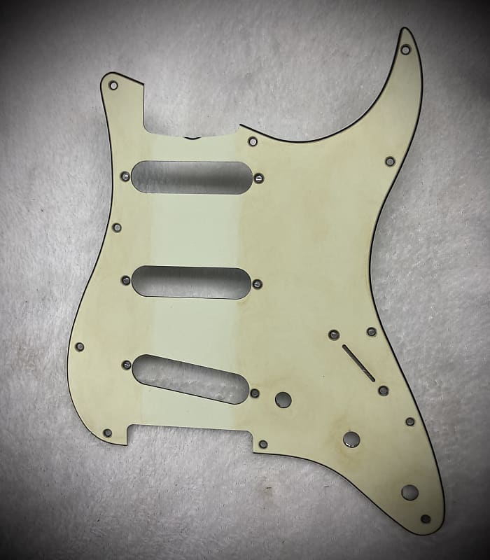 62’ Stratocaster Relic / Aged Mint Green Pickguard | Reverb