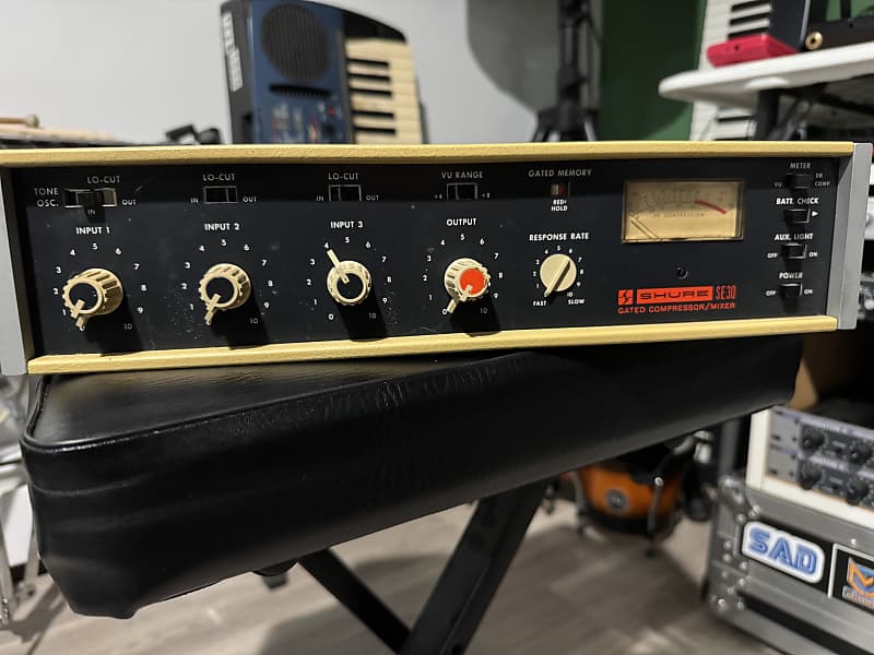 Shure SE30 gated compressor | Reverb