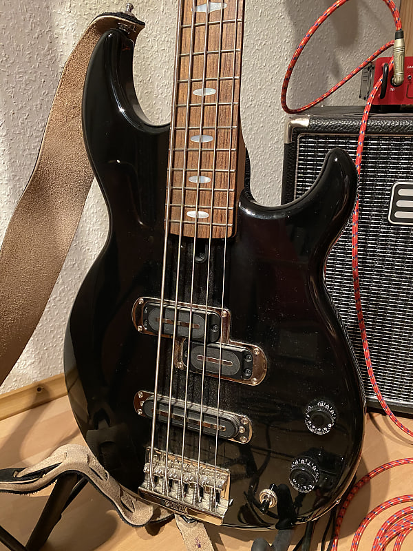 Yamaha BB 2025 - Black | Reverb