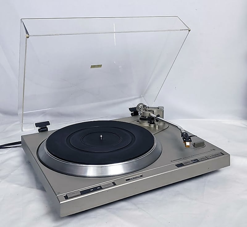 Vintage Pioneer PL-600 Quartz-Electronic Direct Drive Stereo | Reverb