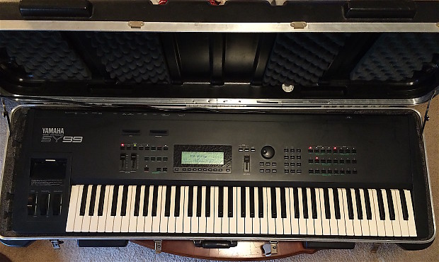 Yamaha SY99 Mega FM / AWM Synthesizer with Hard Case | Reverb UK