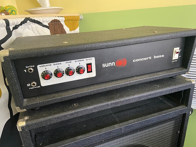 Sunn Concert Bass Head and Sunn 1x15 Cab | Reverb