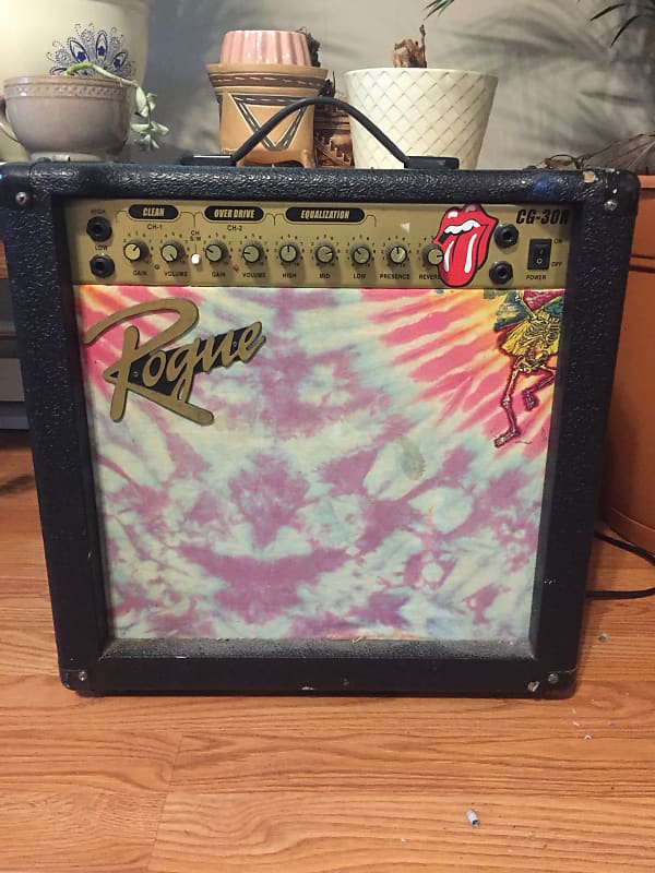 Rogue CG-30R 2000s Tolex | Reverb Canada