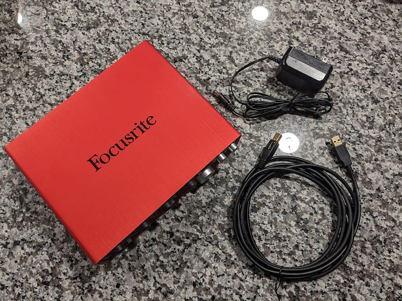 Focusrite Scarlet 18i8 1st Gen - Red | Reverb