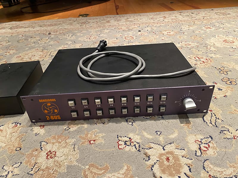 Dangerous Music 2-Bus 16 x 2 Summing Mixer | Reverb