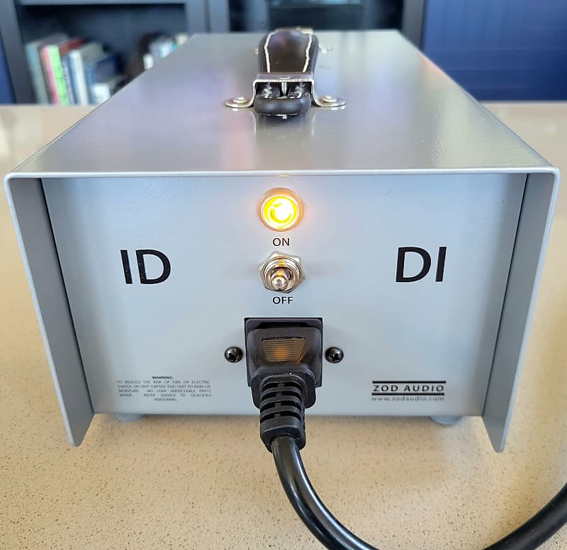 ZOD AUDIO ID DI FOR SALE TUBE PREAMP DIRECT BOX - MINT | Reverb