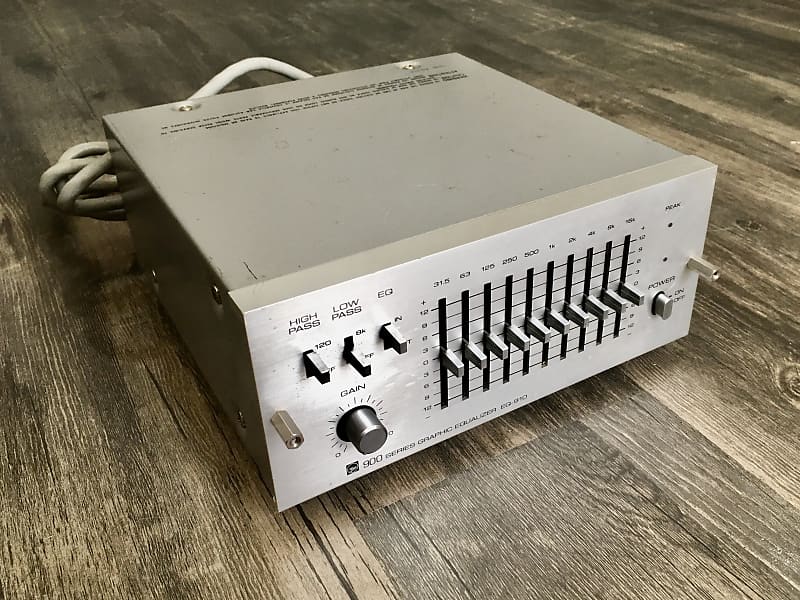 Toa EQ-910 10 band EQ with high pass & low pass | Reverb