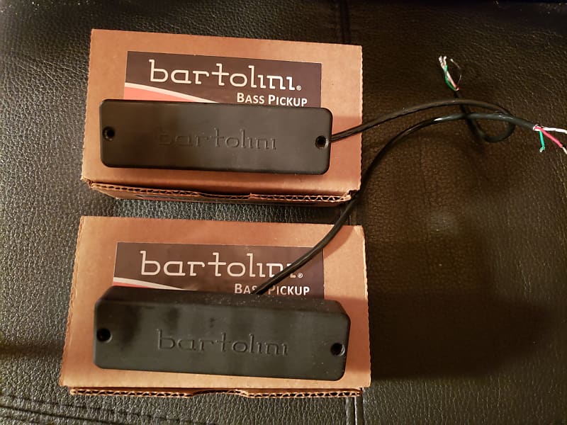 Bartolini P252J set 2J Squared 5 String 1 month old. Bass | Reverb