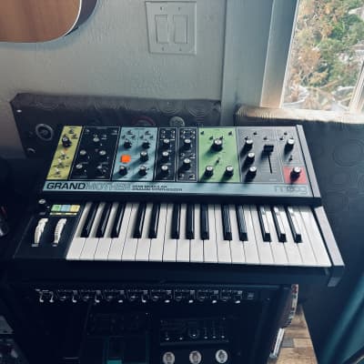 RITM-2 - Soviet Analog Synthesizer with MIDI ussr russian | Reverb