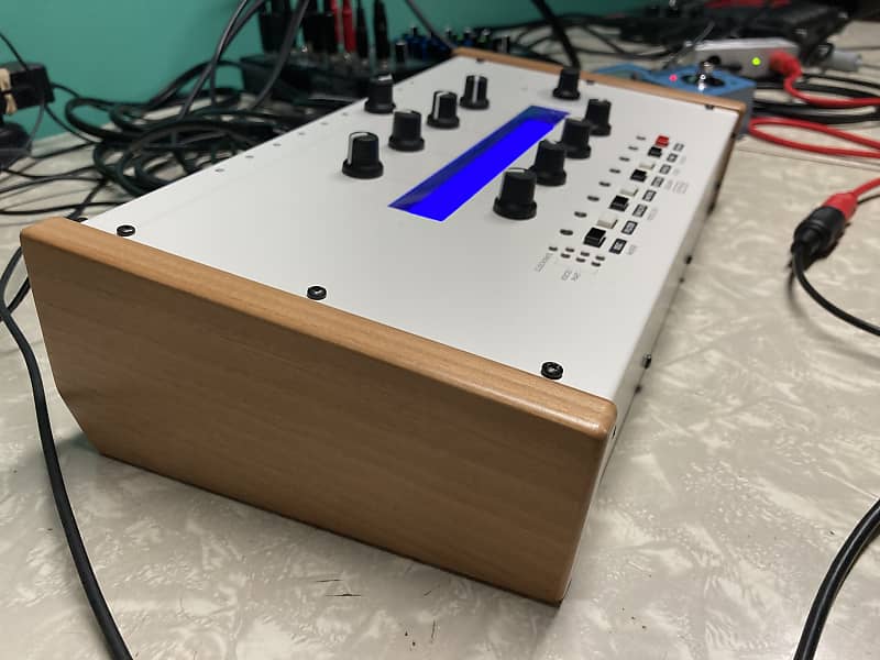 Mutable Instruments Ambika clone TubeOhm Tubika 6-voice | Reverb