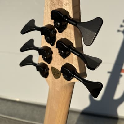 Dingwall Z3 2022 - Lamborghini Orange | Reverb