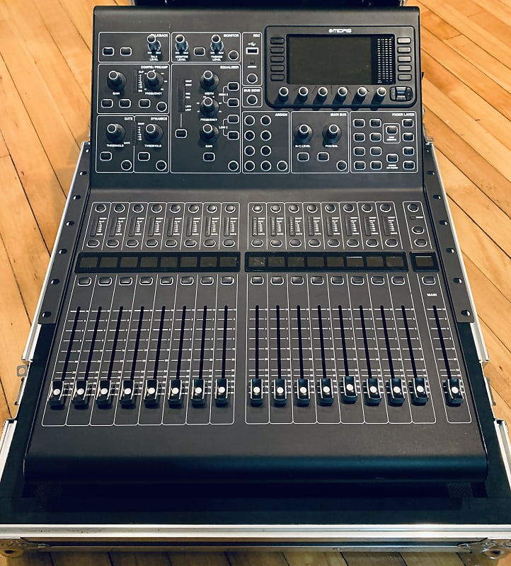 Midas Bundle: Midas M32 R Digital Mixer + DL 32x16 Stage Box | Reverb