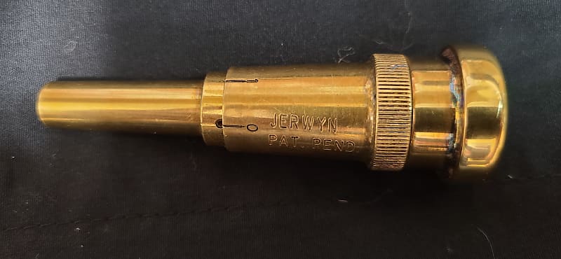 Jerwyn Adjustable Cup - Gold Plate | Reverb