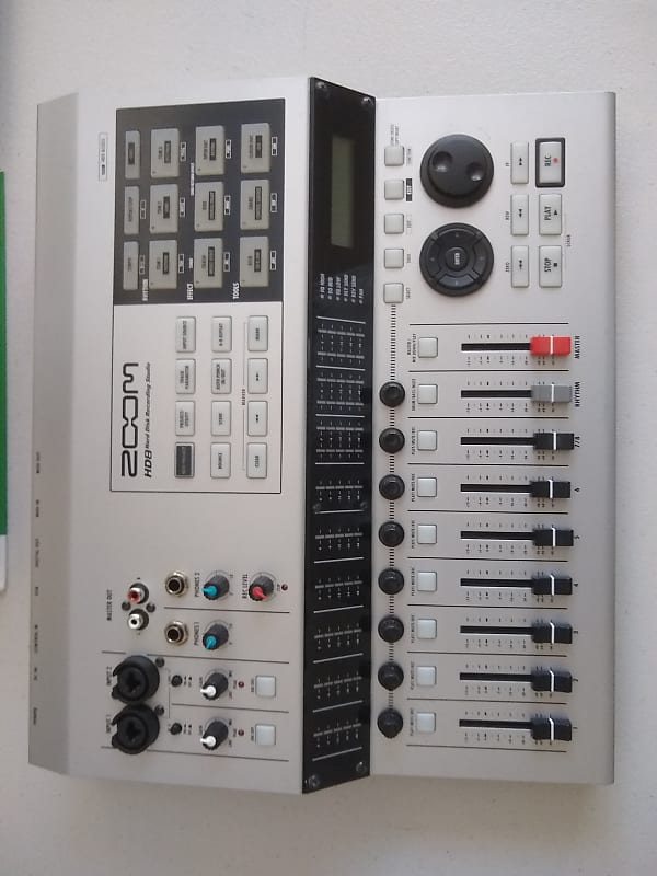 Zoom HD8 Recording Studio | Reverb