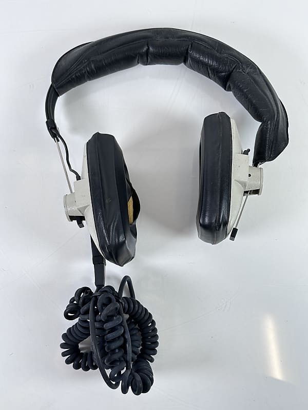 Beyerdynamic Beyer Dynamic DT100 Professional Headphones | Reverb