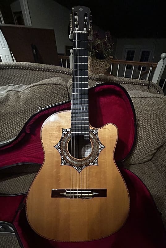 Custom Candelas Guitar Requinto Jumbo 1992 - Shiny | Reverb