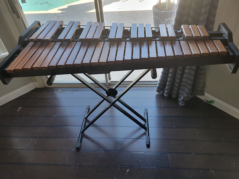 Adams Practice Xylophone 3.5 octave | Reverb