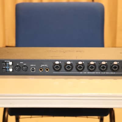 MOTU MOTU 8pre USB 16 x 12 Audio Interface | Reverb