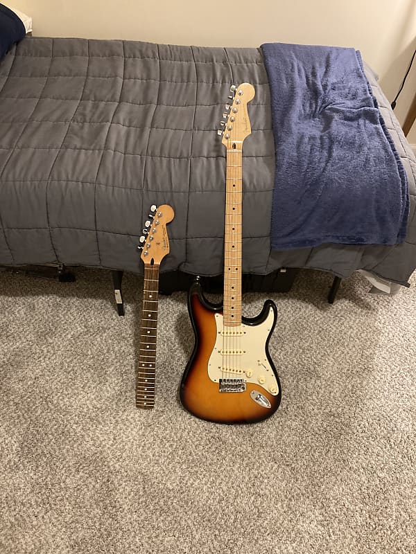 Fender Baritone Stratocaster 1998 | Reverb