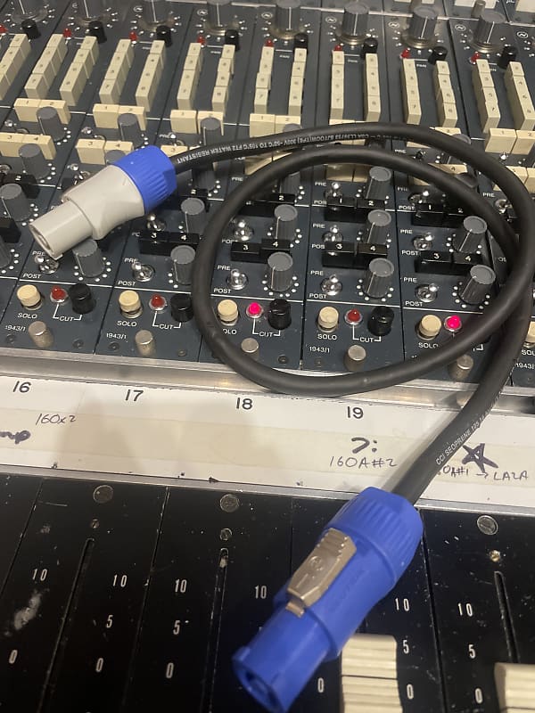 Neutrik Cable 3’ | Reverb
