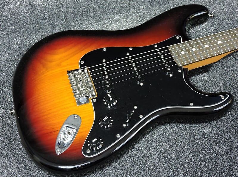 Fender American Ash Stratocaster. 3 Colour Sunburst. Roasted | Reverb
