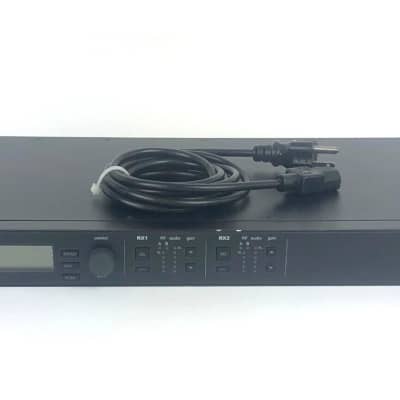 Shure ULXD4D J50 Dual Digital Wireless Microphone Receiver | Reverb