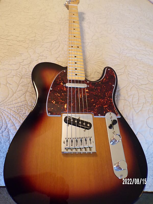 Fender Telecaster 2015 Sunburst/MIM with Case | Reverb