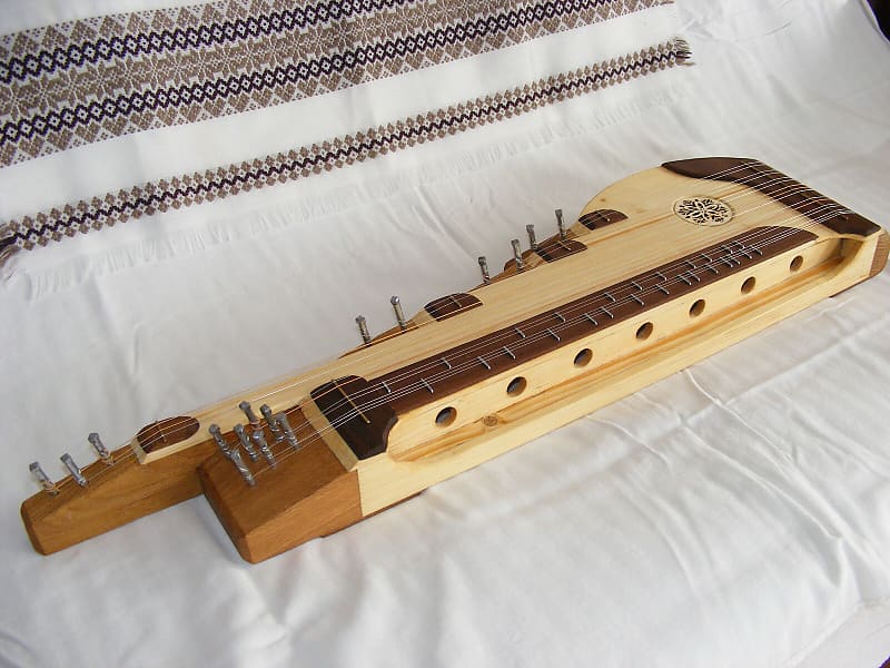 Traditional Hungarian zither, stingy pigeonhole design | Reverb