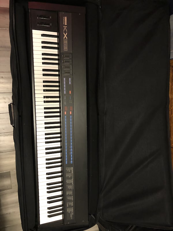 Yamaha Kx88 Midi Controller With Case And X Stand Reverb