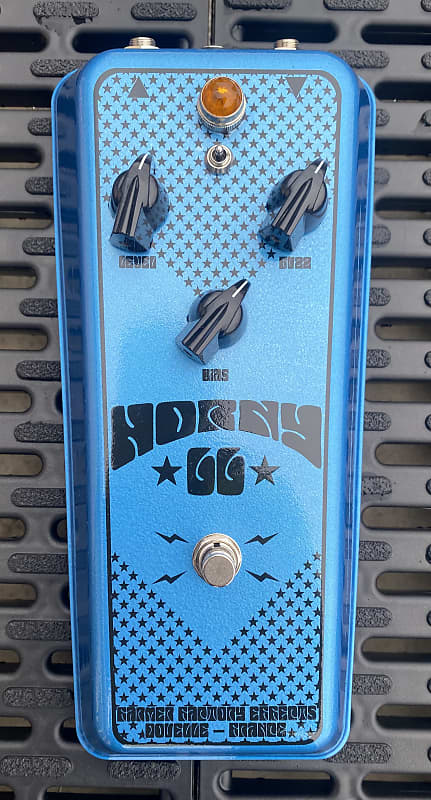 FARMER FACTORY EFFECTS HORNY 66 HIGH GAIN 2025 | Reverb