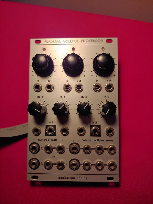 Manhattan Analog Manual Voltage Processor Mixer/Utility | Reverb