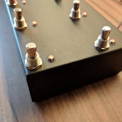 Buzz Electronics 12 Channel Programmable Looper | Reverb