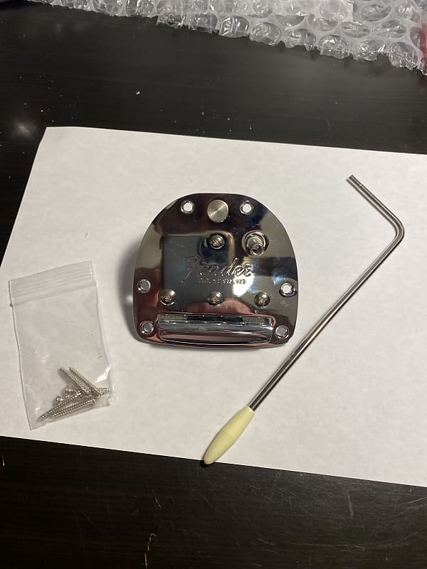 Fender American Vintage Jaguar / Jazzmaster Tremolo Assembly | Reverb