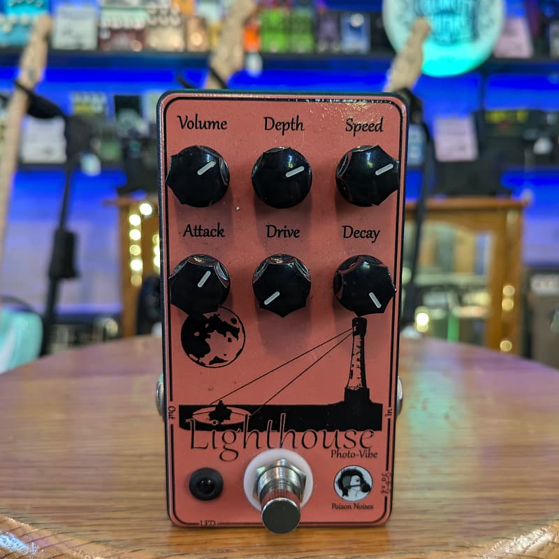 Poison Noises Lighthouse Photo-Vibe Chorus/Vibrato Pedal #017 | Reverb
