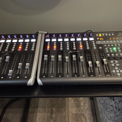 X-TOUCH Universal DAW Control Surface AND X-TOUCH Extender - | Reverb