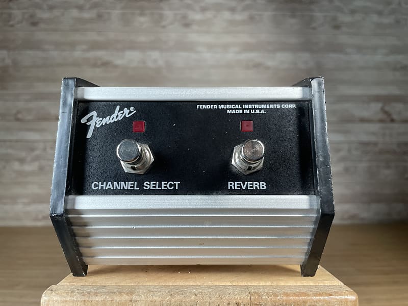 Fender 2-Button Footswitch - Channel Select / Reverb | Reverb