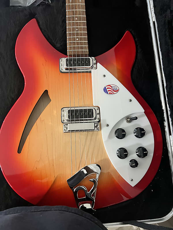 Rickenbacker 330 2024 - Fireglo | Reverb