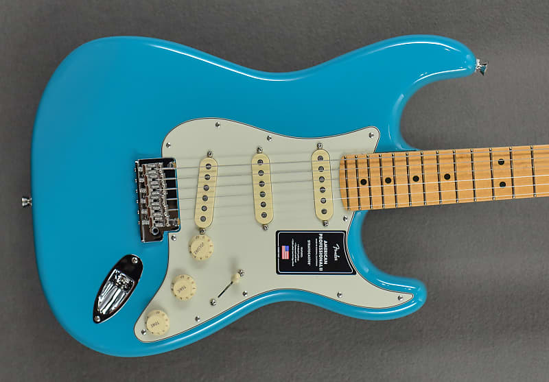 Fender American Professional II Stratocaster – Miami Blue | Reverb
