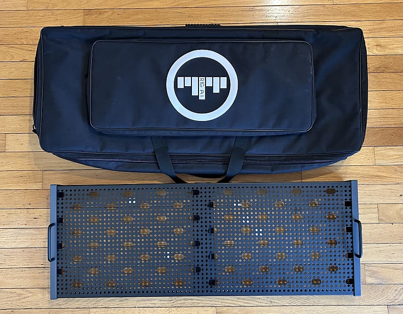 Temple Audio DUO 34 GM Pedalboard with Soft Case - Gunmetal | Reverb