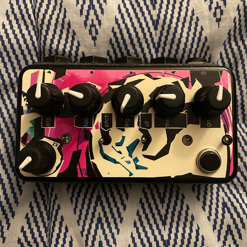 The Squarewave Parade Teaspoon CAS window sampler effects | Reverb