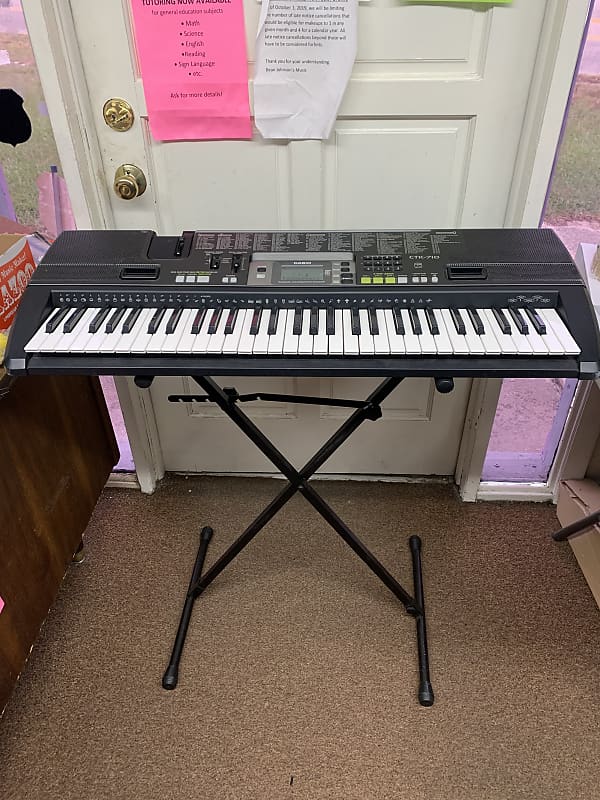 Casio Electronic Keyboard CTK-710 w/ Keyboard Stand Local | Reverb