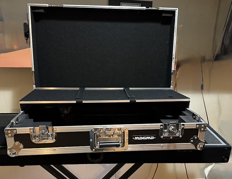 Magma Workstation Flight Case for Pioneer DDJ-REV5 – Brand | Reverb