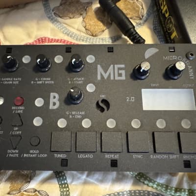 Bastl Instruments MicroGranny Monolith - Monophonic Granular | Reverb