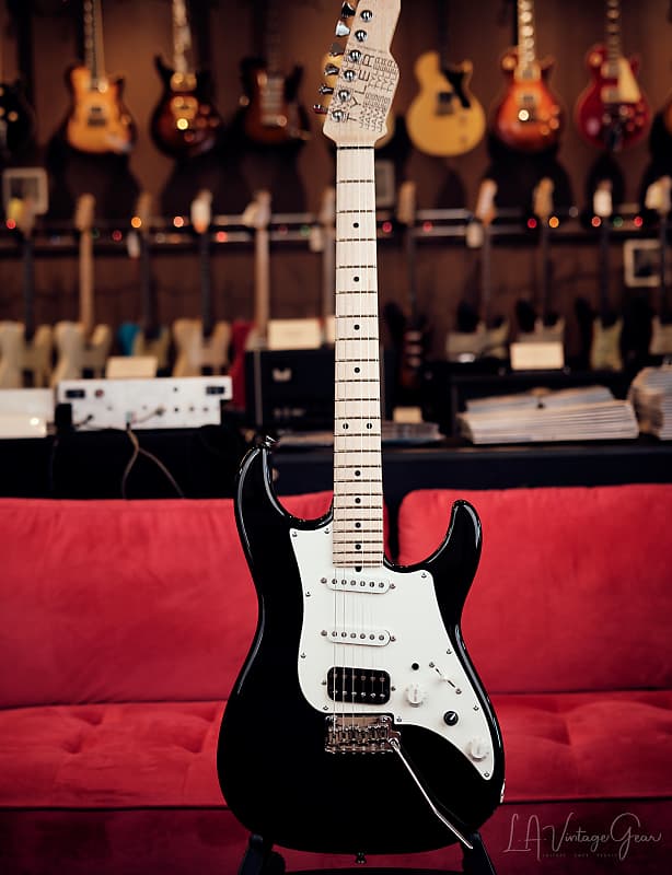 James Tyler "Studio Elite HD" - Custom Build in Glossy Black | Reverb