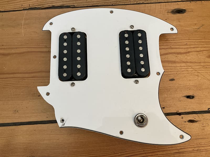 Fender Squier Mustang HH Guitar Loaded Scratchplate 2018 | Reverb UK
