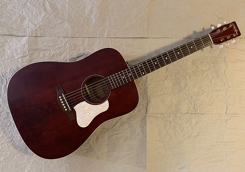 Art & Lutherie Americana Tenessee Red Dreadnought Acoustic | Reverb