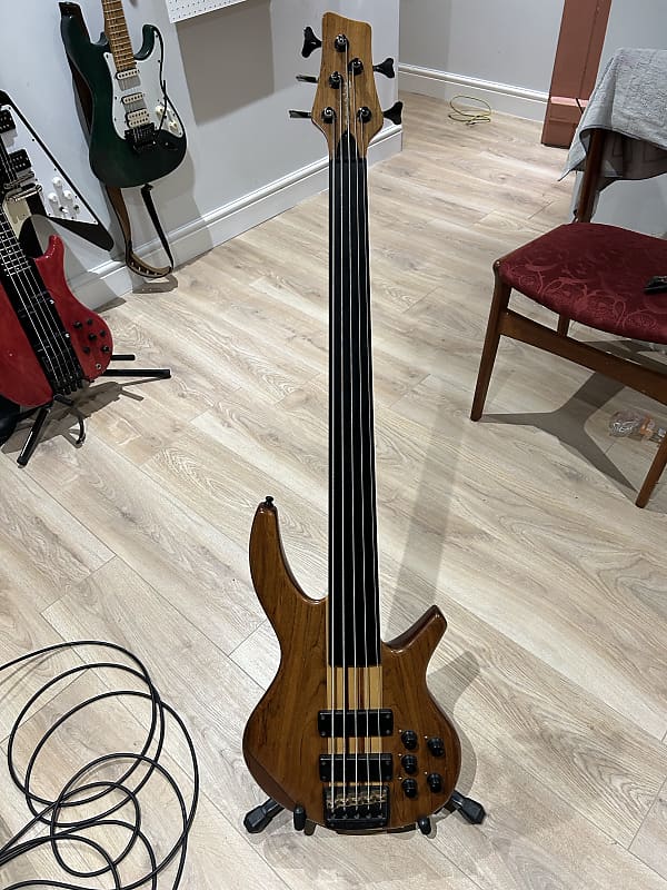 Overwater Progress III five string fretless 2005 - Walnut | Reverb